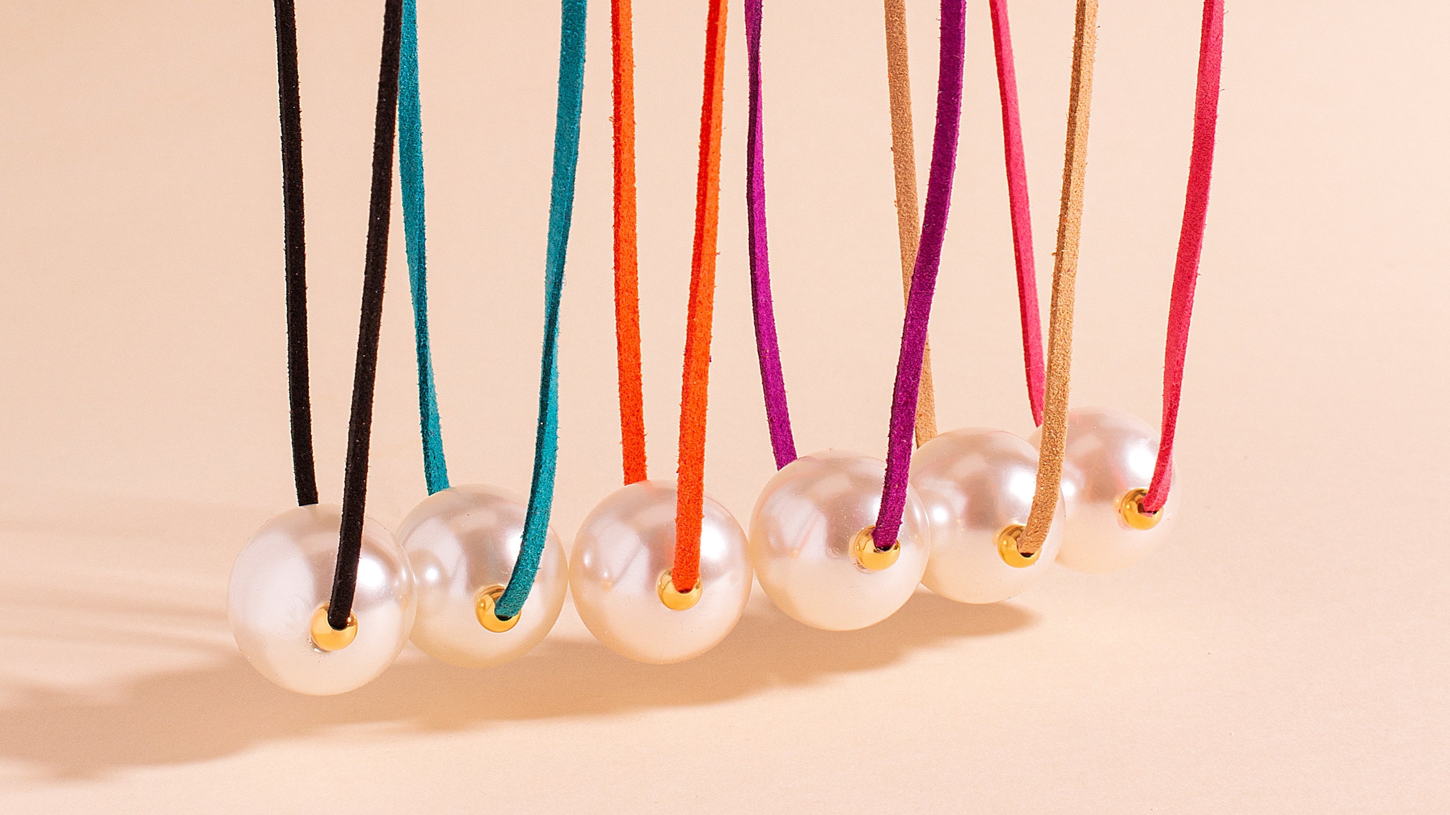 Collares de Colores y bolitas Originales – LUAMARTA